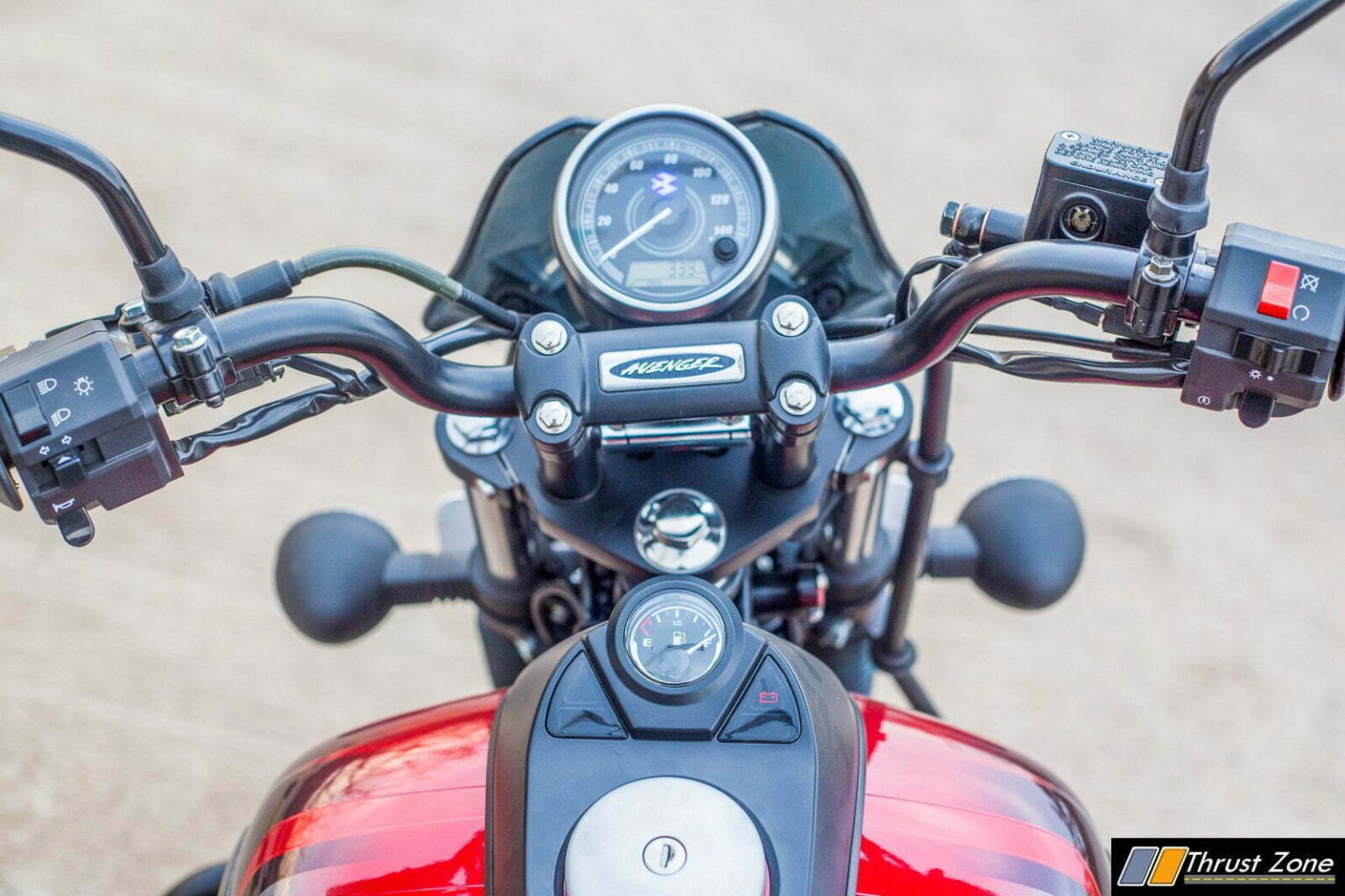 2018 Bajaj Avenger 180 Review, Road Test