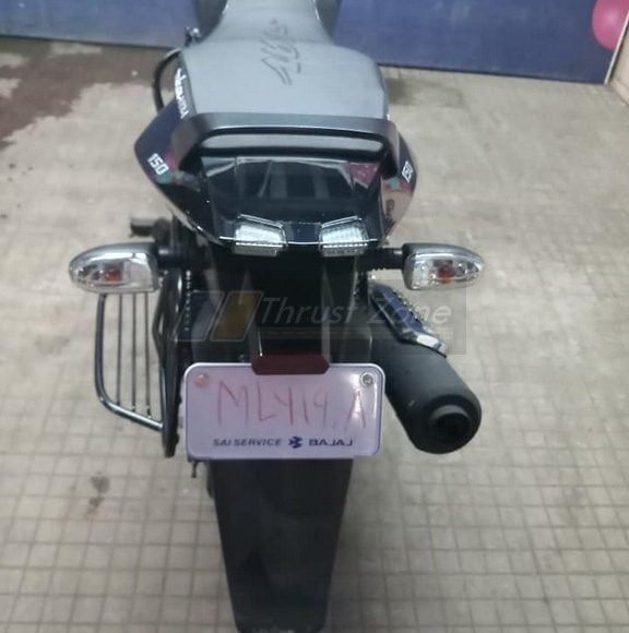 2018 Pulsar 150 Classic Launch Price Specs