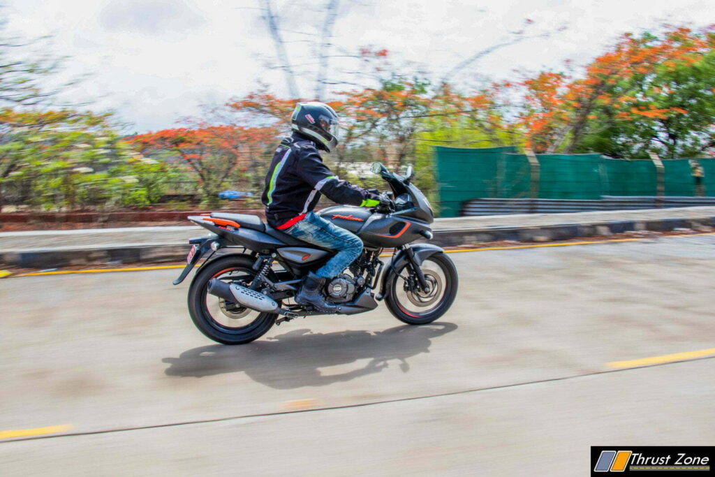 2019 Bajaj Pulsar 180F Review, Road Test