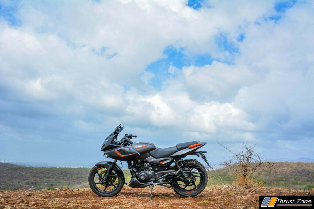 2019 Bajaj Pulsar 180F Review, Road Test