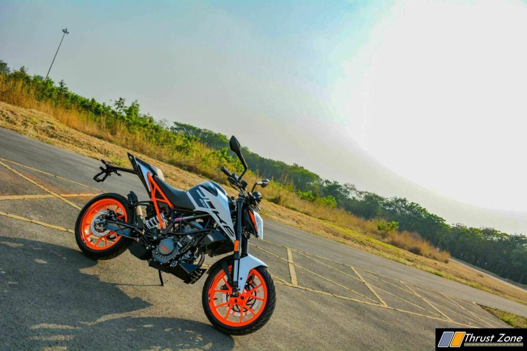 2020 KTM Duke 200 BS6 Review, First Ride