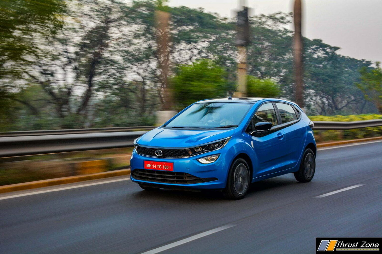 New 2023 Tata Altroz Variants Launched - Affordable Sunroof!