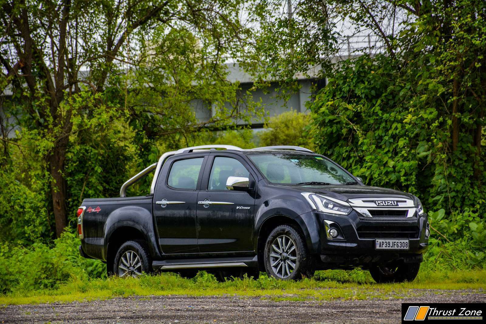Isuzu D-Max V-Cross Review, Road Test Isuzu D-Max V-Cross Review, Road Test