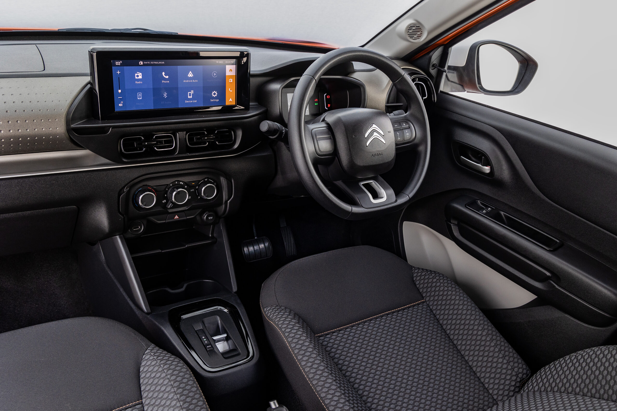 All Electric Citroen C3 Shine Launched With More Features All Electric Citroen C3 Shine Launched With More Features