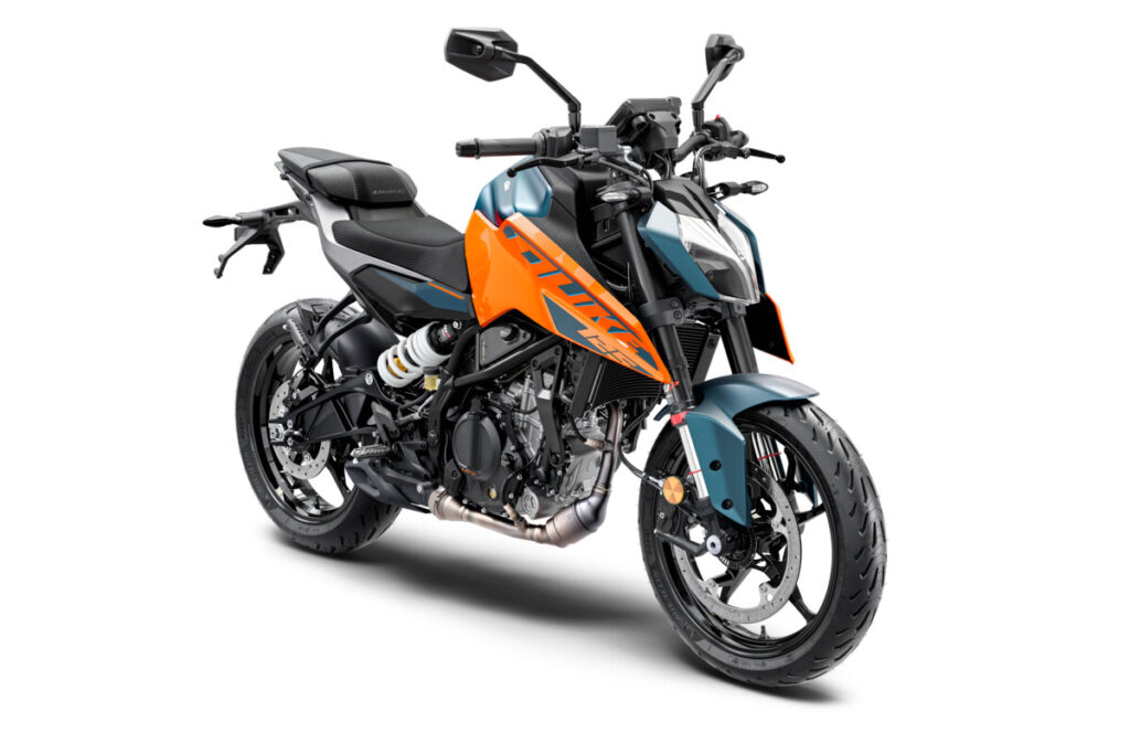 2024 KTM DUKE 125 Revealed With New SOHC Engine!