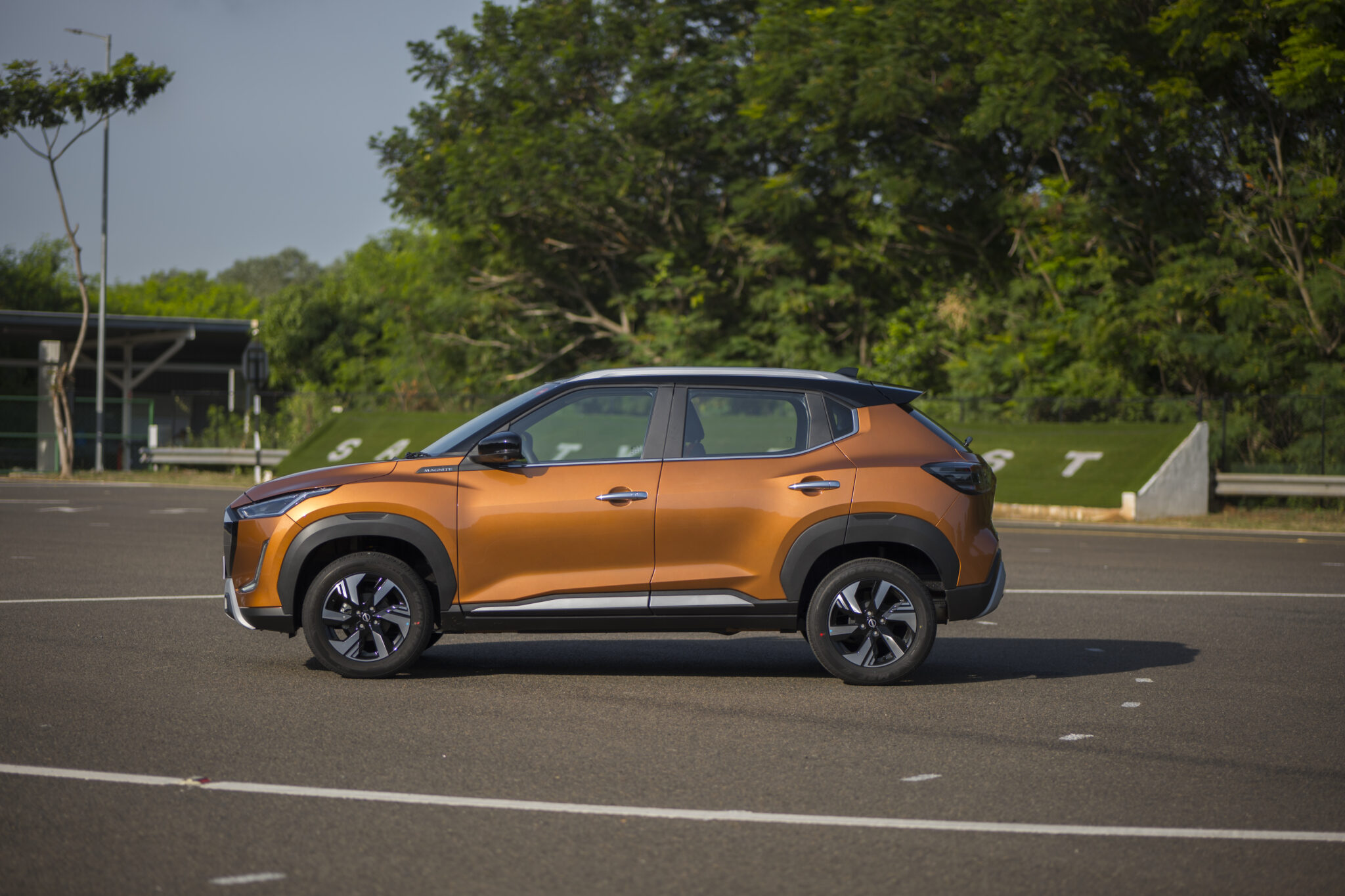 2025 Nissan Magnite AMT CNG Launched As Retro Fitment