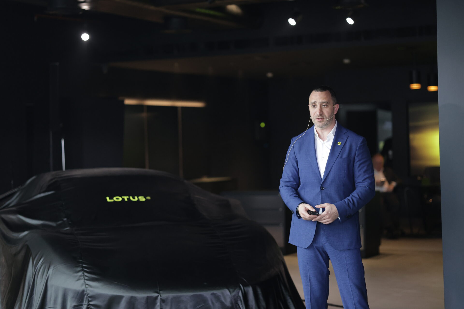 Lotus Launches Two New Sports Cars In India - Emira And Emeya