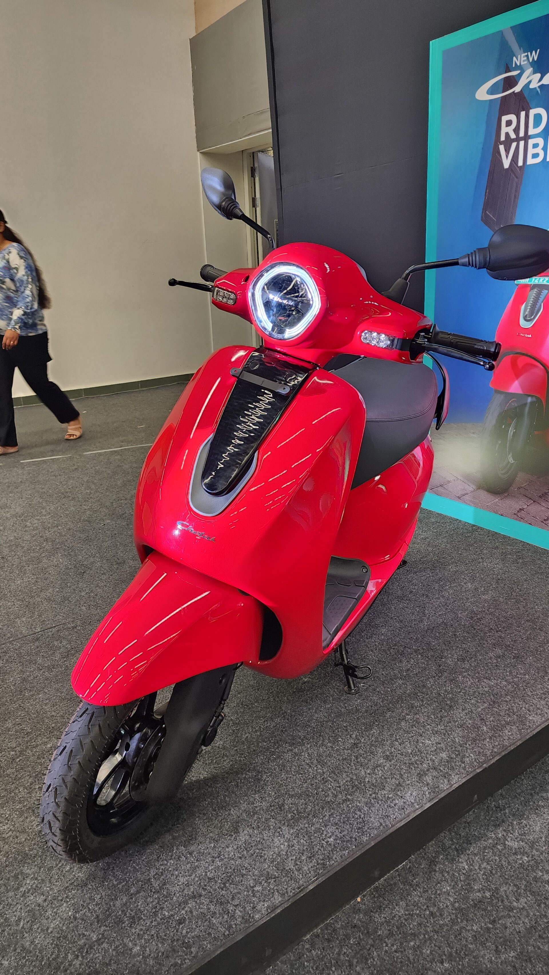 All-New Chetak C25 Surprise Early Bird Offer 4,299 Off